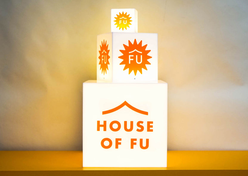 Borderless Cubes – Lightabox